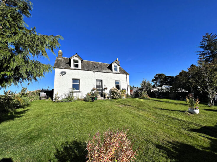 For Sale: GALRINNIES FARM - Balmaclellan, Castle Douglas, DG7 3QW